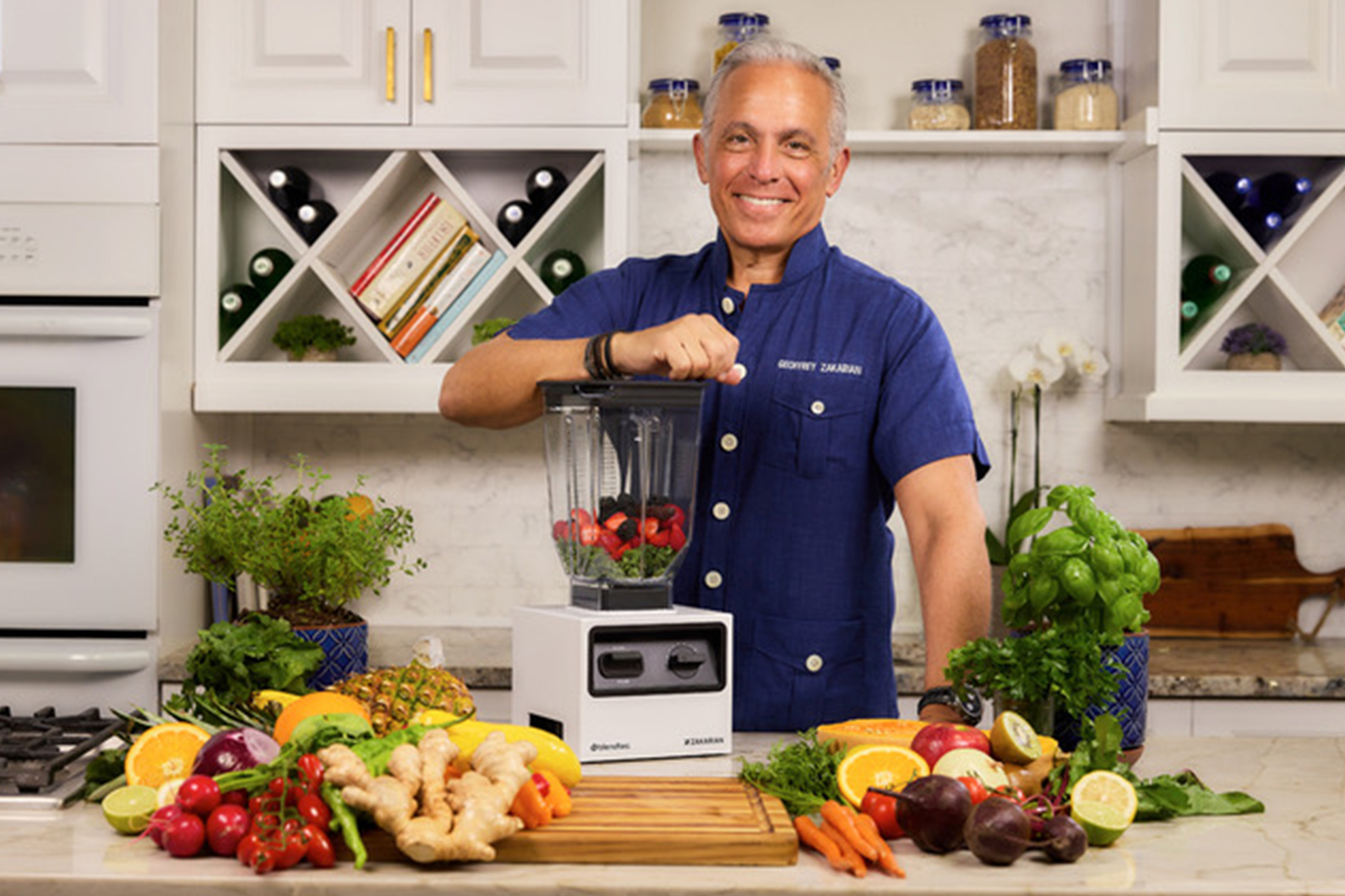 Blendtec Teams With Chef Zakarian on Pro-Grade Home Blender | HomePage News